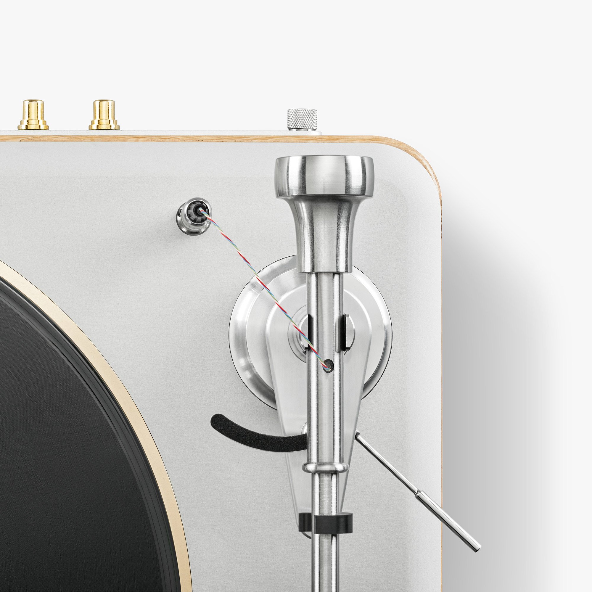 Shinola The Runwell Turntable – Audio Design World